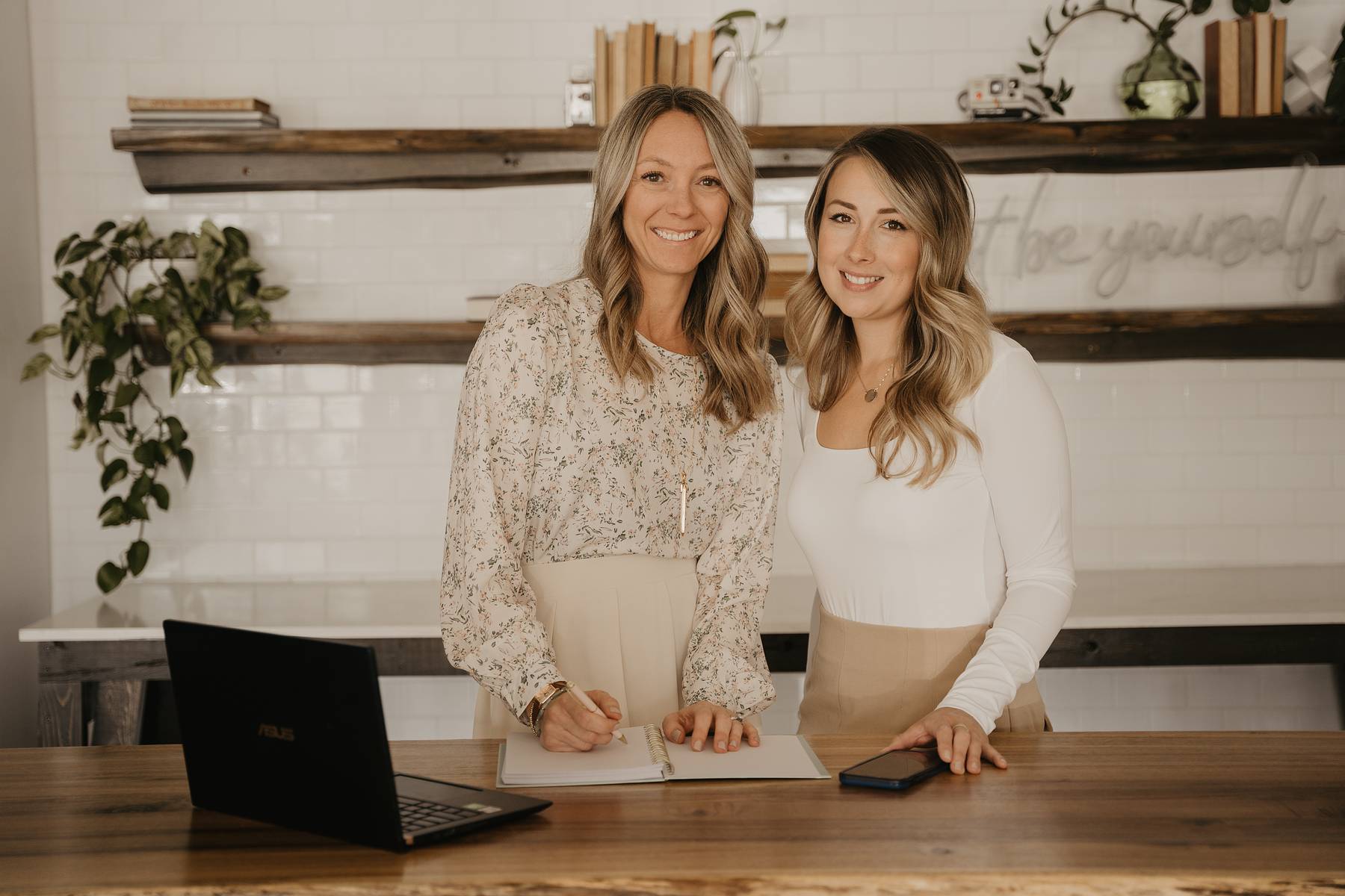 Celissa Vipond & Melissa Lindstrom: From Friendship to Successful ...